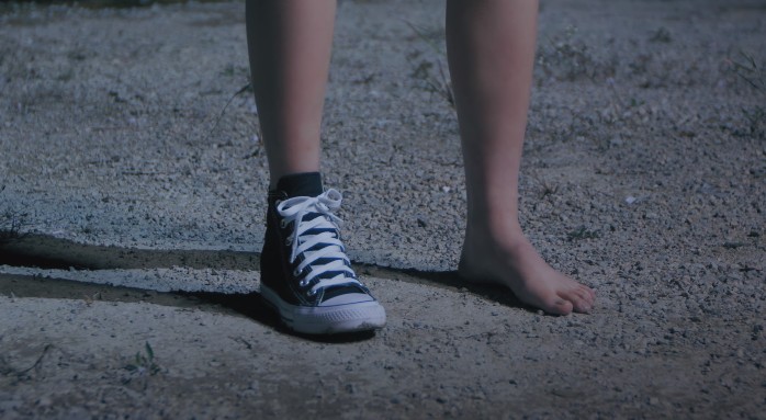 ฝันว่ารองเท้าหาย ความฝันนี้ สามารถสื่อได้ถึงอะไรหลายๆ อย่าง